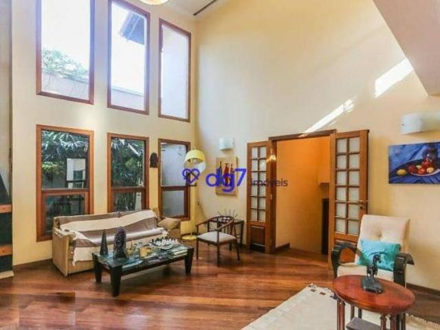 Casa com 5 dormitórios, 5 suítes à venda, 578 m² por R$ 2.010.000 Parque dos P