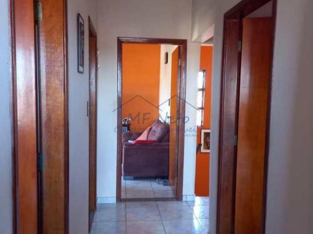 Casa com 5 dorms, Jardim Pavesi, Pirassununga R$ 850 mil, Cod: 10133403