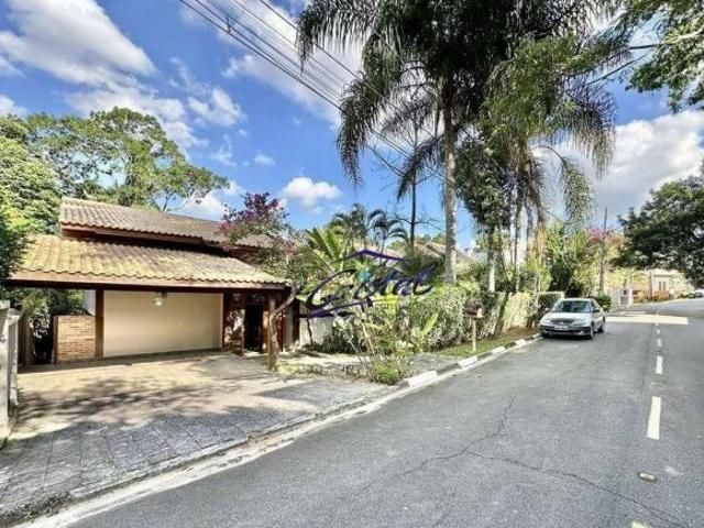 Casa com 5 quartos 3 suítes à venda, 321 m² Condomínio Aldeia da Fazendinha Granja Viana Car