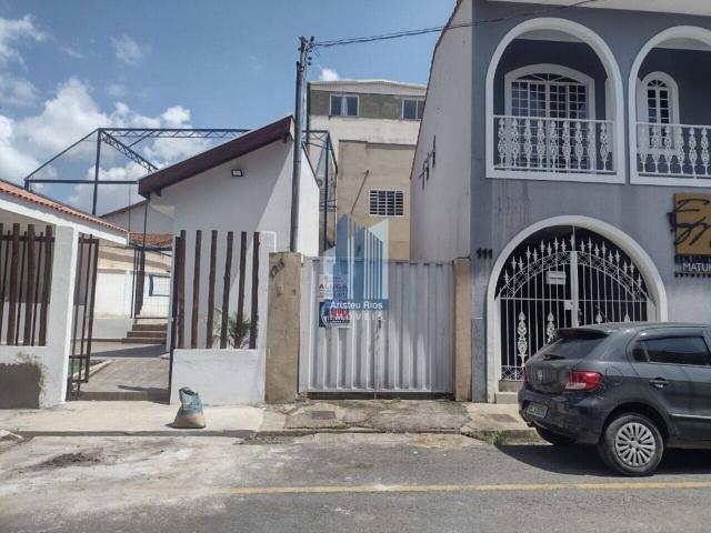 Casa com 5 quartos, 100 m²