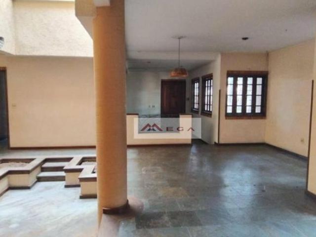 Casa com 5 quartos, 432 m² por R$ 2.000.000 Vila Embaré Valinhos/SP