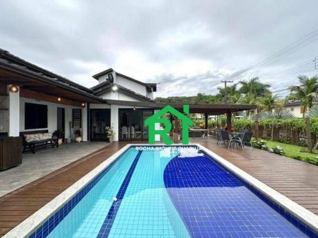 Casa com 5 quartos 4 suítes, 6 vagas, lazer à venda em Pernambuco, Guarujá