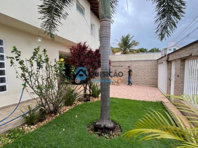Casa com 5 Quartos