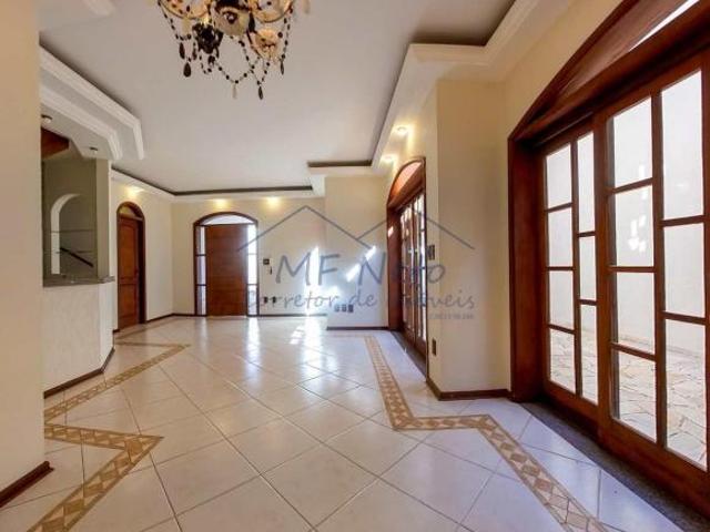 Casa com 5 quartos, Centro, Pirassununga R$ 850 mil, Cod: 10133792