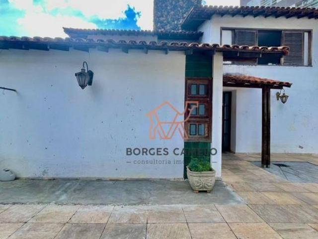 Casa com 5 quartos à venda, 725 m² por R$ 1.650.000 Santa Lúcia Belo Horizonte/MG