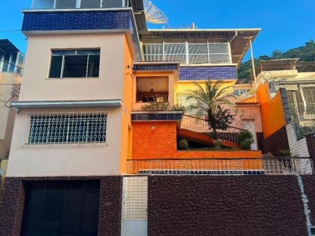 Casa com 5 quartos à venda, 190 m² de R$ R$ 519.000 por R$ 490.000 Jardim Glória Juiz de Fora/MG