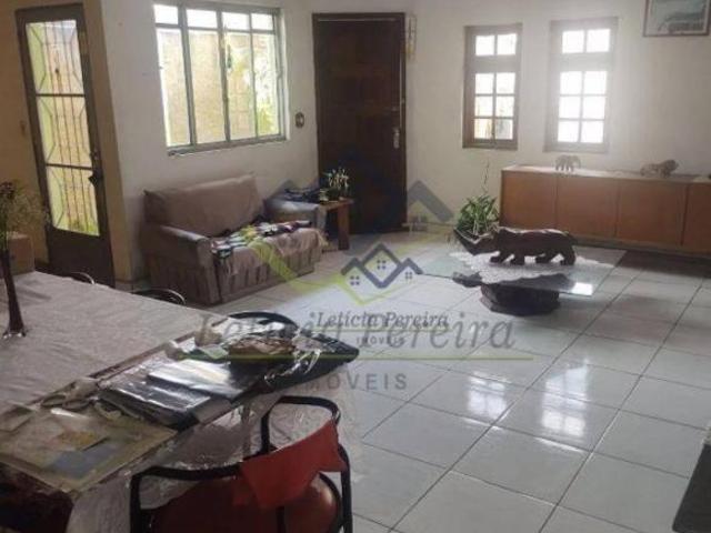 Casa com 5 quartos à venda, 235 m² por R$ 650.000 Conjunto Residencial Irai Suzano/SP