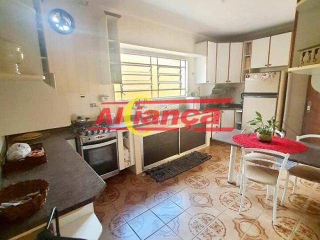 CASA COM 5 QUARTOS A VENDA, 250 M² Jardim Almeida Prado Guarulhos SP
