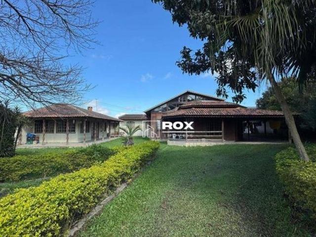 Casa com 5 quartos à venda, 257 m² por R$ 900.000 Capela Velha, Araucária/PR