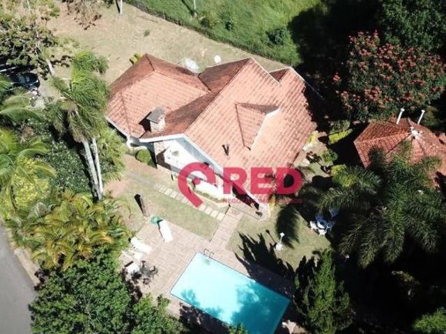 Casa com 5 quartos à venda, 350 m² por R$ 1.850.000 Condomínio Porto de Ibiúna Ibiúna/SP