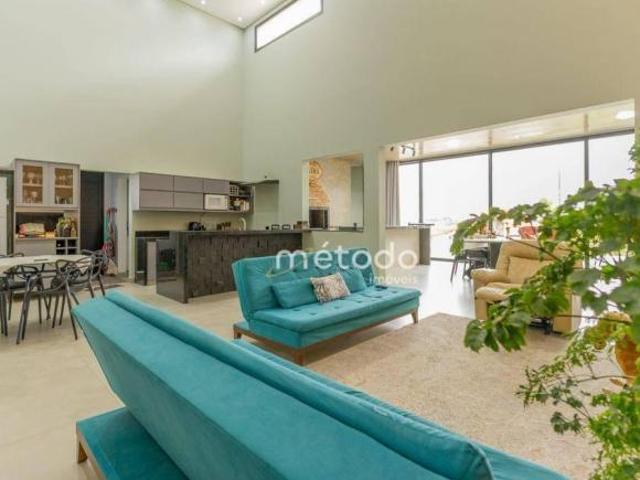 Casa com 5 quartos à venda, 369 m² por R$ 1.900.000 Condomínio Lago Dourado Jacareí/SP
