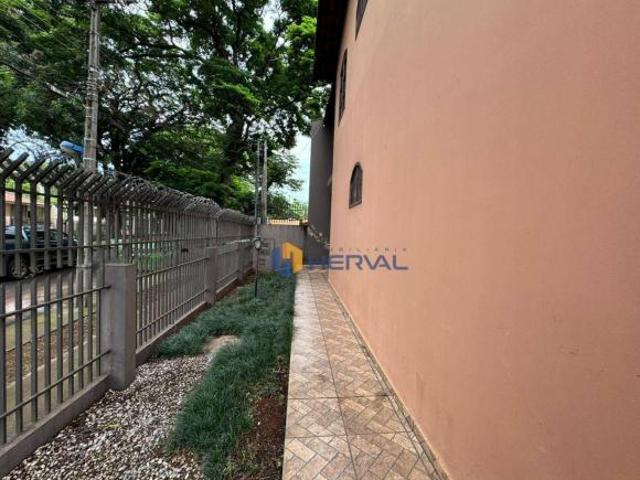 Casa com 5 quartos à venda, 393 m² por R$ 1.100.000 Zona 02 Maringá/PR
