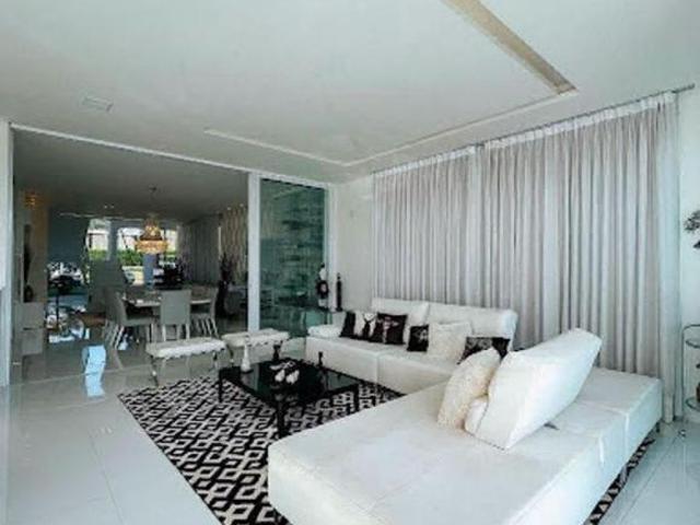 Casa com 5 quartos à venda, bairro Gávea Uberlândia/MG