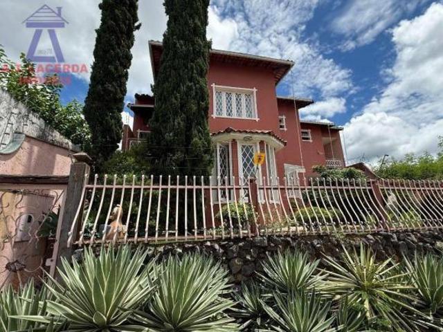 Casa com 5 quartos a Venda Bairro Ibituruna