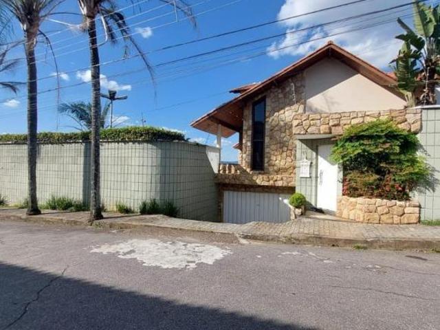 Casa com 5 quartos à venda em Varginha, no bairro Jardim Andere
