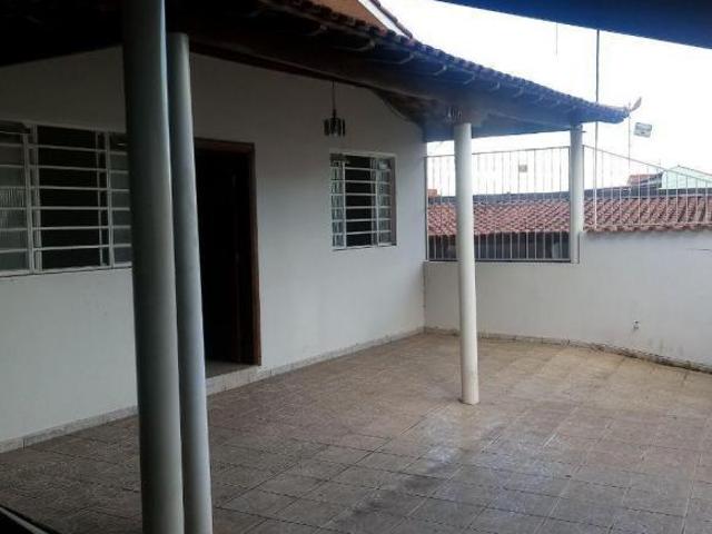 Casa com 5 quartos à venda em Varginha, no bairro Vila Andere I