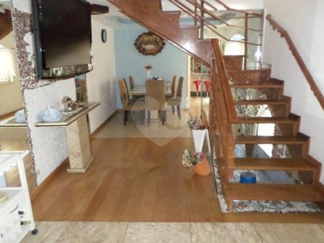 Casa com 5 quartos à venda em Vila gustavo SP