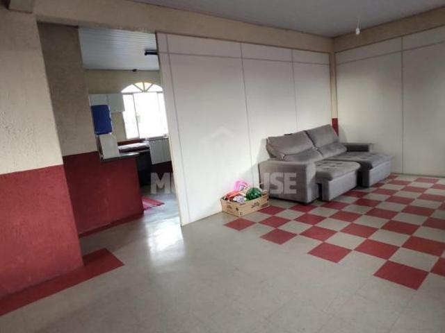 Casa com 5 quartos à venda em Belo Horizonte, no bairro Conjunto Taquaril