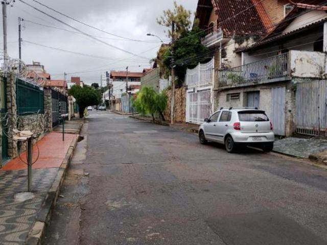 Casa com 5 quartos à venda em Belo Horizonte, no bairro Caiçara Adelaide