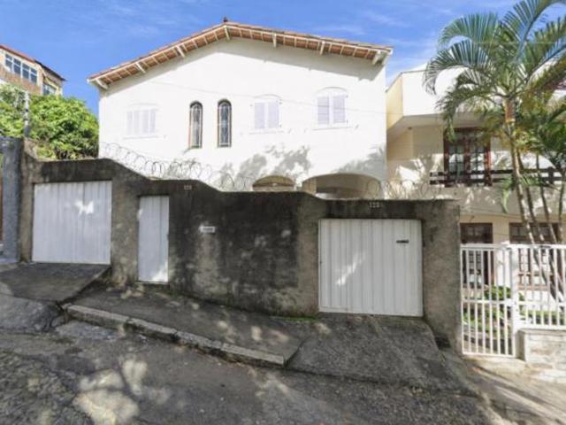 Casa com 5 quartos à venda em Belo Horizonte, no bairro Carlos Prates