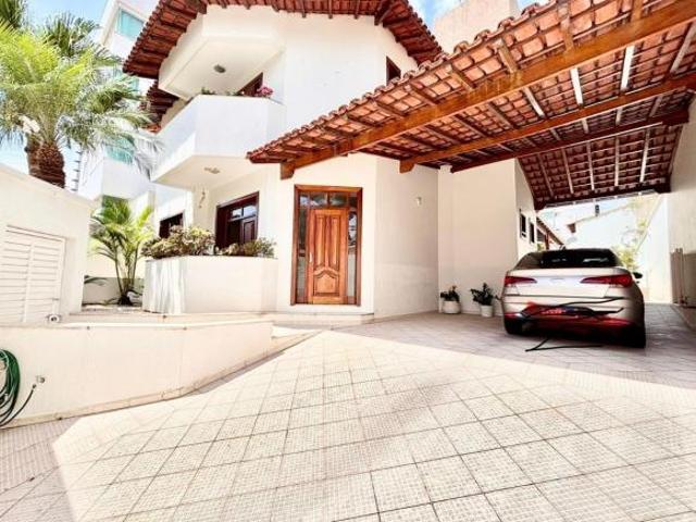 Casa com 5 quartos à venda em Belo Horizonte, no bairro Castelo