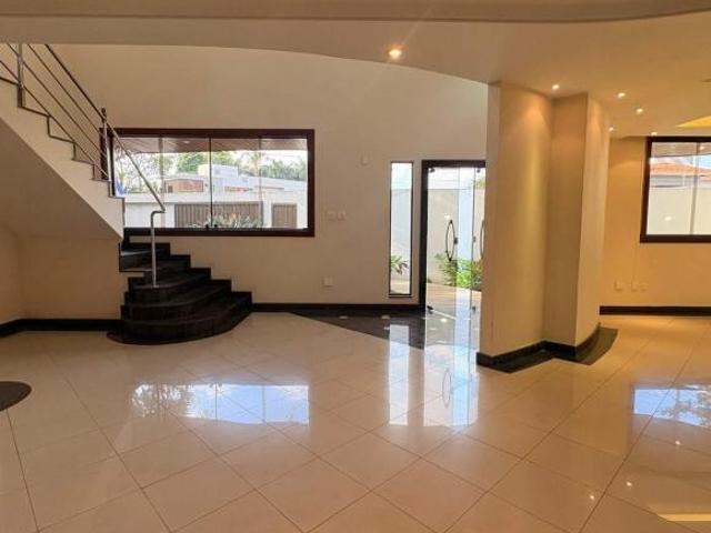 Casa com 5 quartos à venda em Belo Horizonte, no bairro Bandeirantes