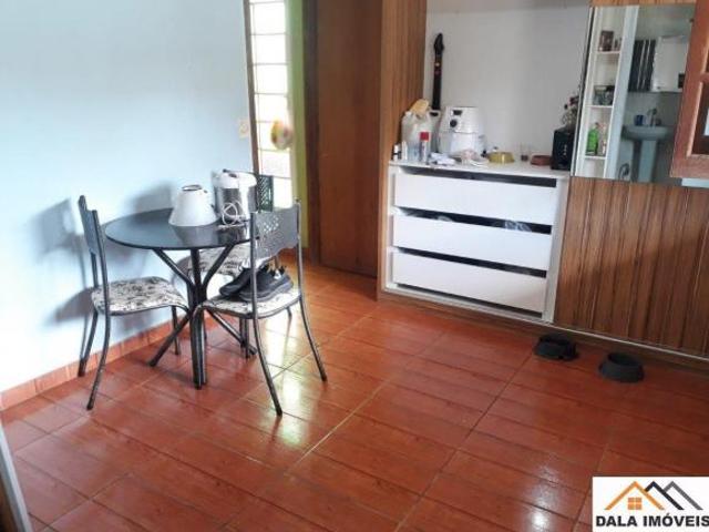 Casa com 5 quartos à venda em Belo Horizonte, no bairro Belmonte