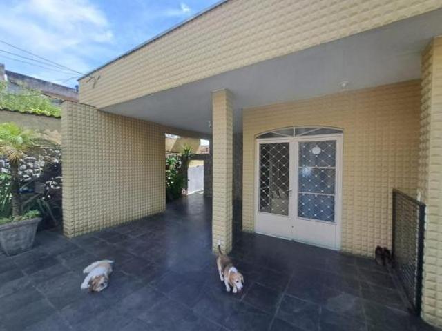 Casa com 5 quartos à venda em Belo Horizonte, no bairro Jardim América
