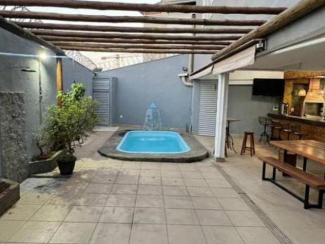 Casa com 5 quartos à venda em Belo Horizonte, no bairro Juliana