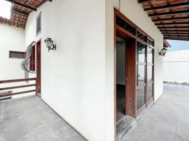 Casa com 5 quartos à venda em Belo Horizonte, no bairro Ouro Preto