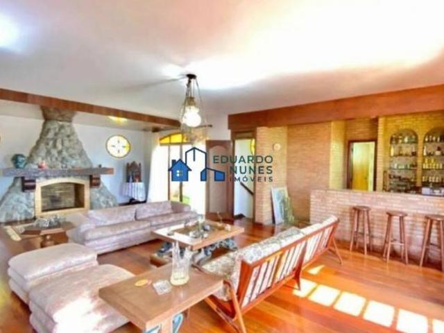 Casa com 5 quartos à venda em Belo Horizonte, no bairro Mangabeiras