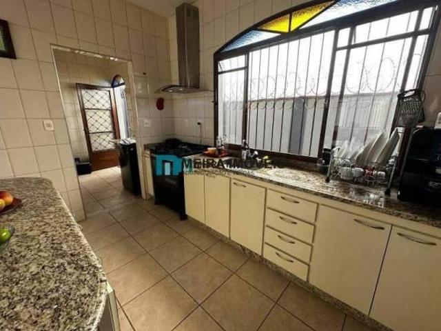 Casa com 5 quartos à venda em Belo Horizonte, no bairro Nova Granada
