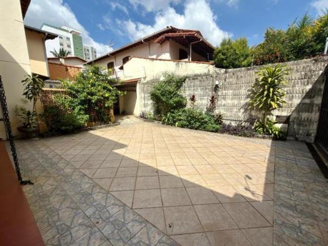 Casa com 5 quartos à venda em Belo Horizonte, no bairro São José