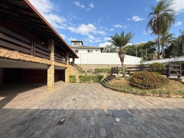 Casa com 5 quartos à venda em Belo Horizonte, no bairro São Luiz