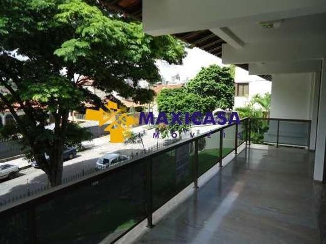 Casa com 5 quartos à venda em Belo Horizonte, no bairro São Luiz