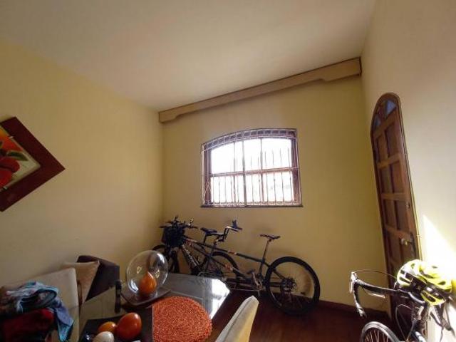 Casa com 5 quartos à venda em Belo Horizonte, no bairro Salgado Filho