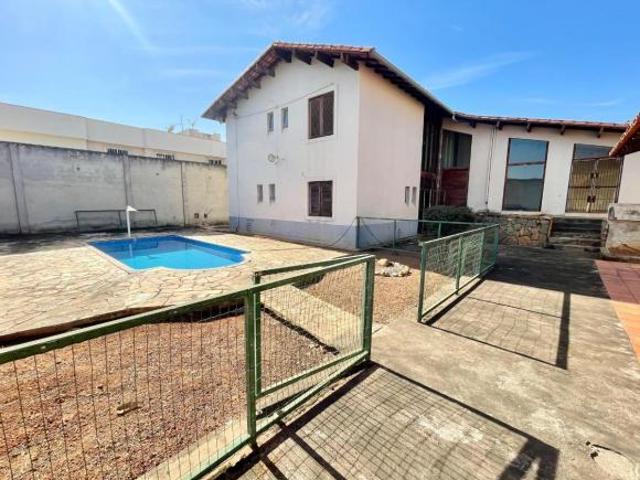 Casa com 5 quartos à venda em Belo Horizonte, no bairro Santa Amélia