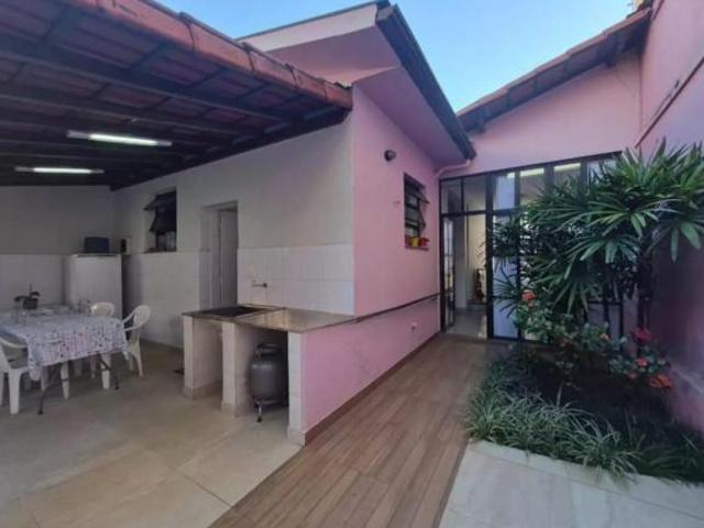 Casa com 5 quartos à venda em Belo Horizonte, no bairro Santa Inês
