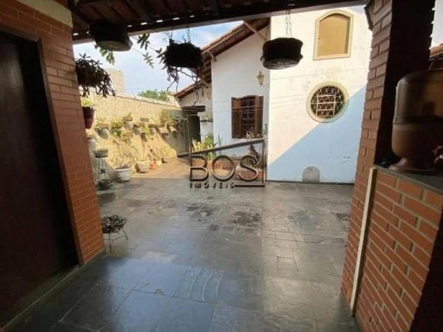 Casa com 5 quartos à venda em Belo Horizonte, no bairro Santa Lúcia
