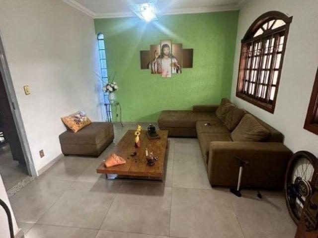 Casa com 5 quartos à venda em Belo Horizonte, no bairro Serrano