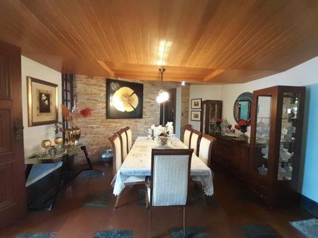 Casa com 5 quartos à venda em Belo Horizonte, no bairro Palmares