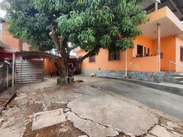 Casa com 5 quartos à venda em Belo Horizonte, no bairro Providência