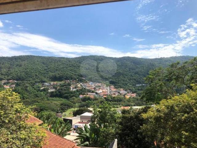 Casa com 5 quartos à venda em Centro SP