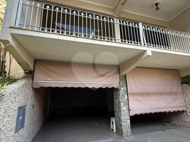 Casa com 5 quartos à venda em Centro SP