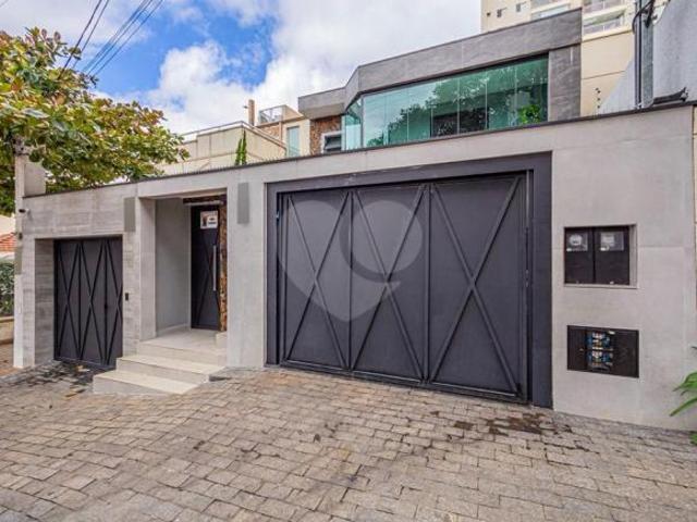 Casa com 5 quartos à venda em Chácara inglesa SP