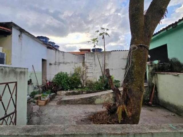 Casa com 5 quartos à venda em Contagem, no bairro Caiapós