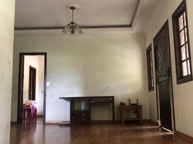 Casa com 5 quartos à venda em Contagem, no bairro Carajás