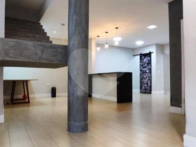 Casa com 5 quartos à venda em Jardim celani SP