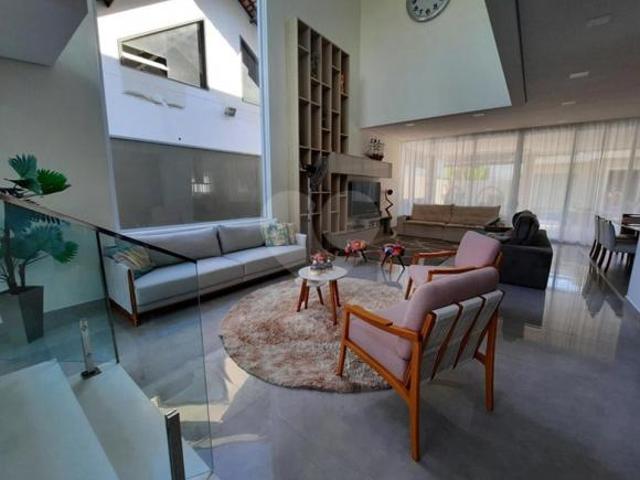 Casa com 5 quartos à venda em Jardim acapulco SP