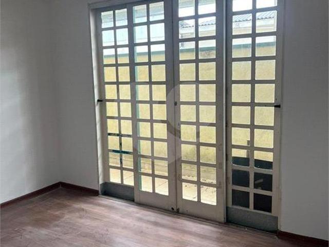 Casa com 5 quartos à venda em Jardim bonfiglioli SP